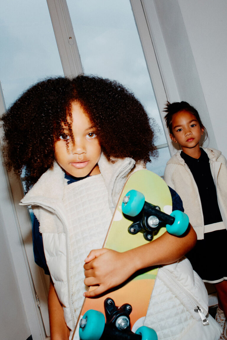 Moncler网上商店 — 羽绒服、大衣和服装