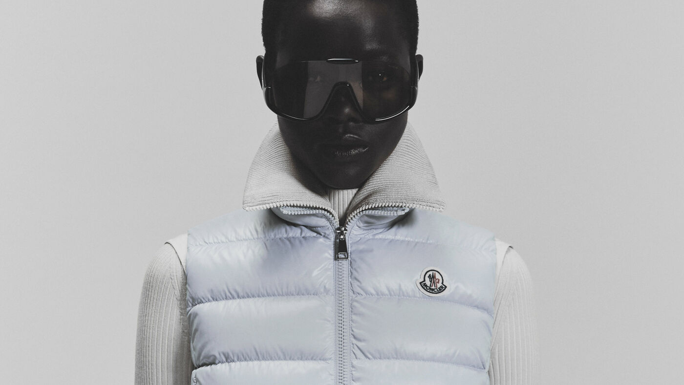 Moncler Singapore Online Shop — Down jackets, coats, and clothing