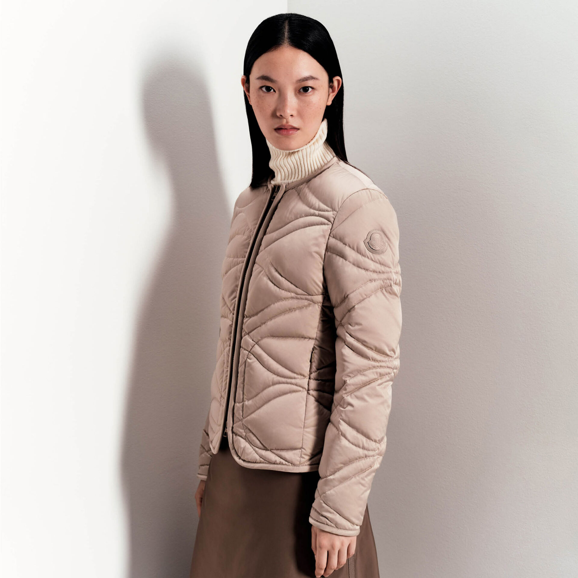 Moncler網上商店：羽絨外套、大衣和服飾