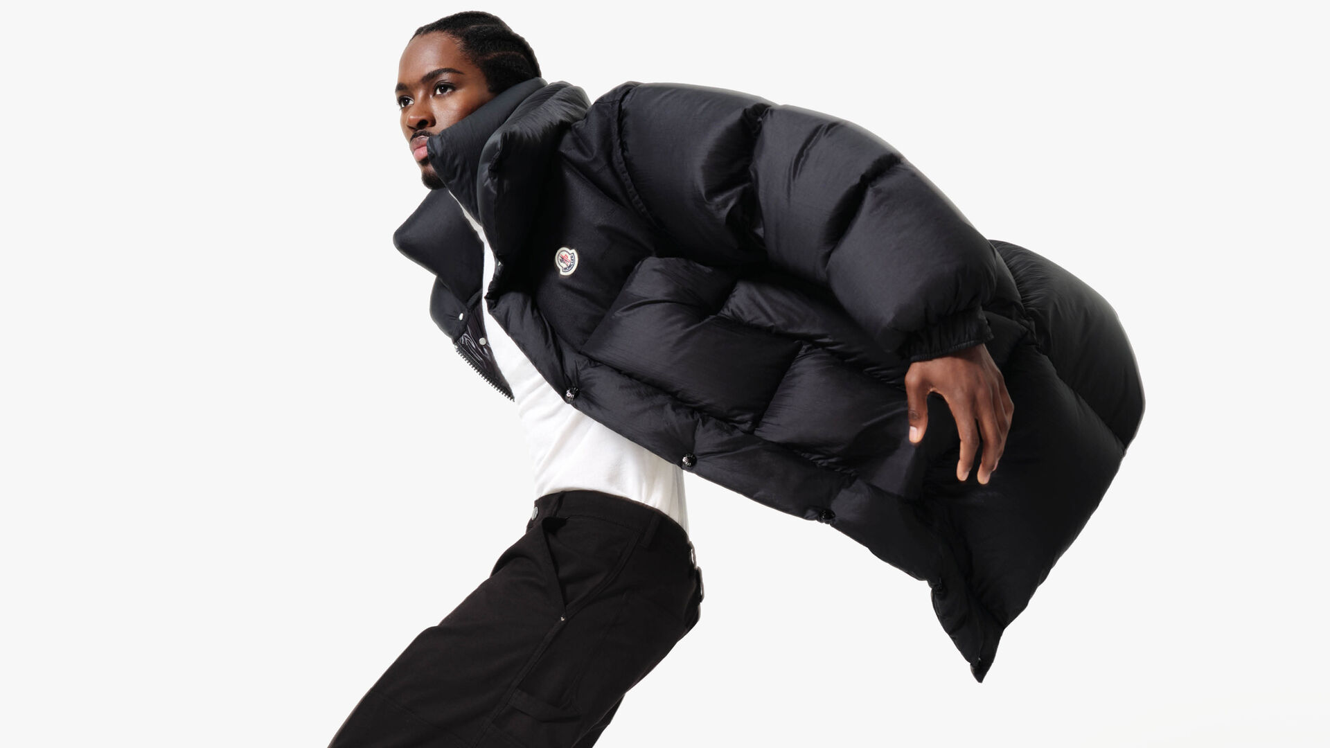 Moncler Singapore Online Shop — Down jackets, coats, and clothing