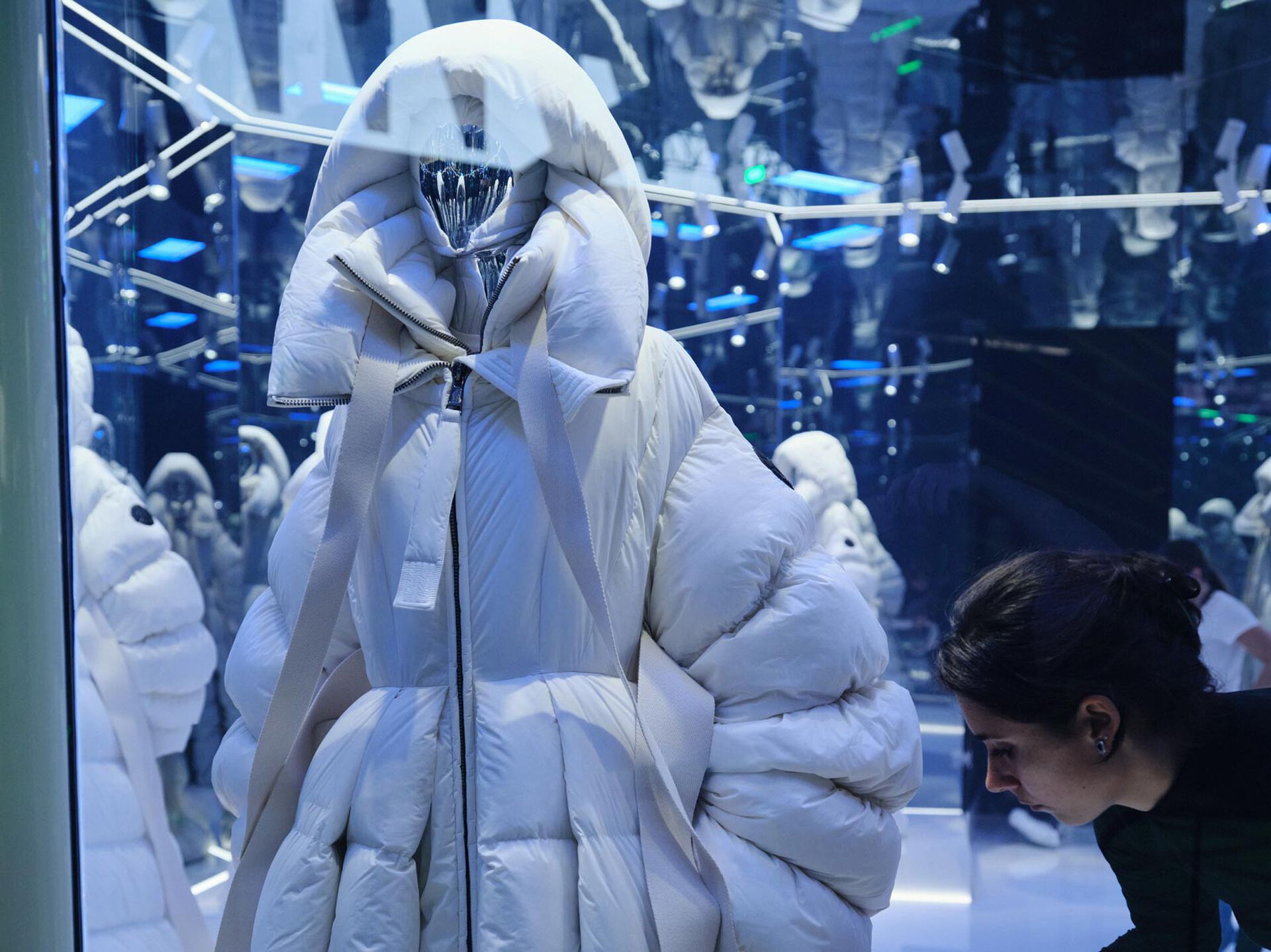 モンクレール・ジーニアス: 上海の夜 | Moncler