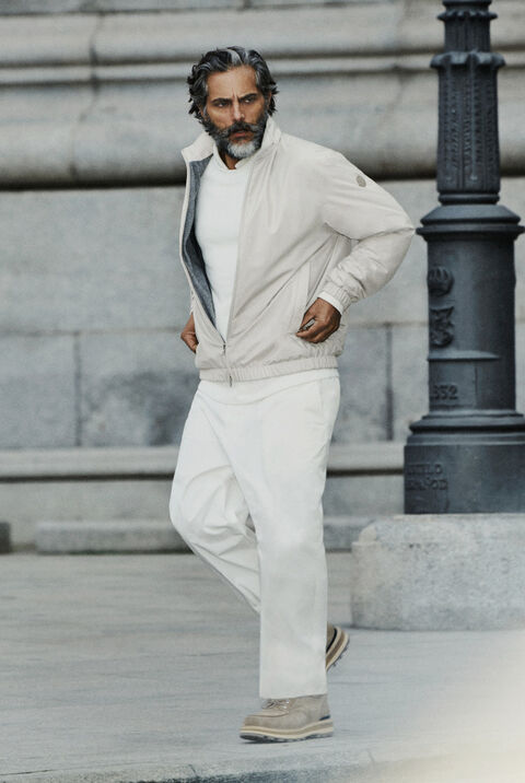 Moncler Canada Online Shop — Down jackets, coats, and clothing